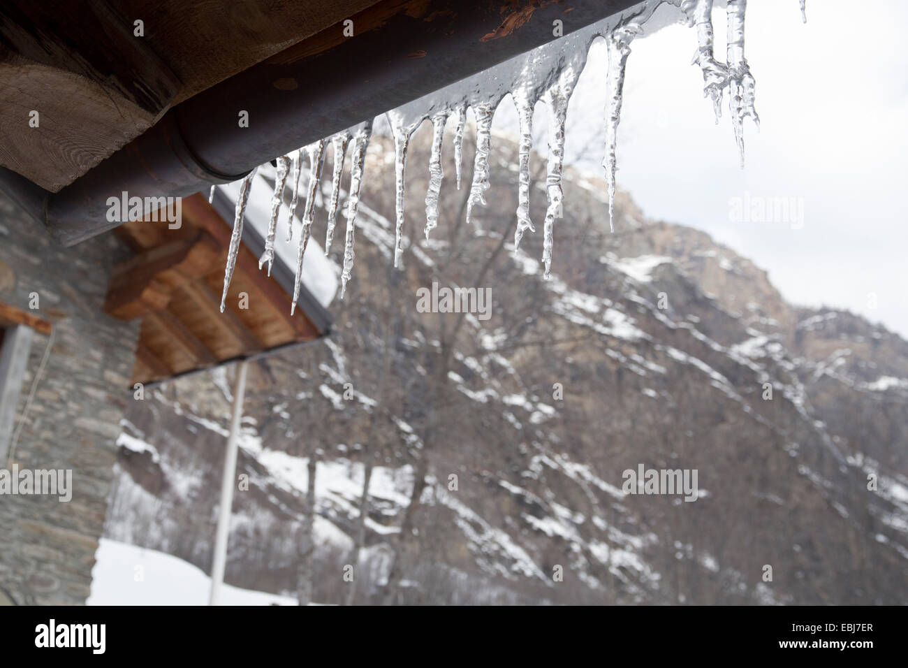 Alpine winter scene hi-res stock photography and images - Alamy