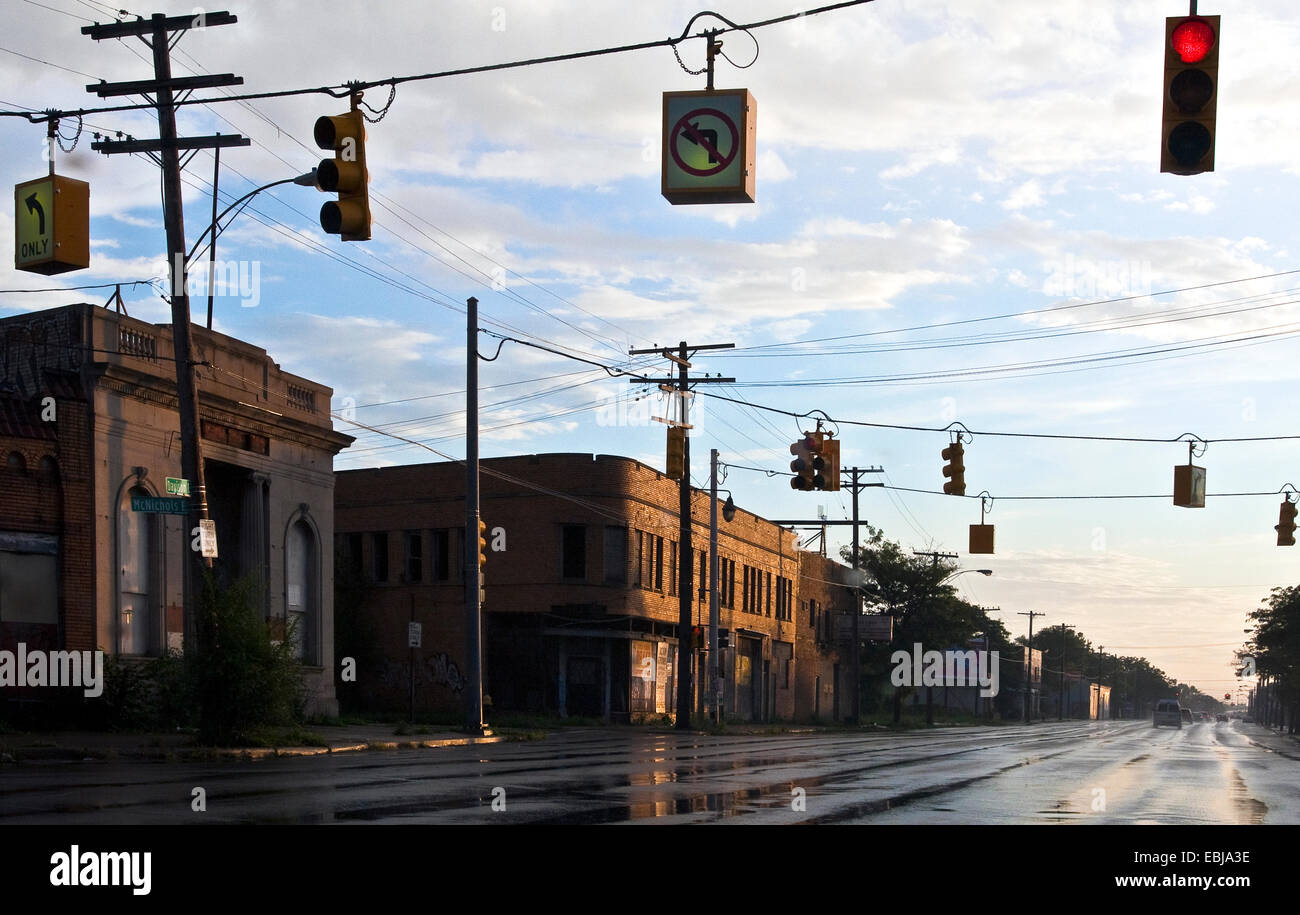 street, rain, traffic lights, red light Stock Photo - Alamy