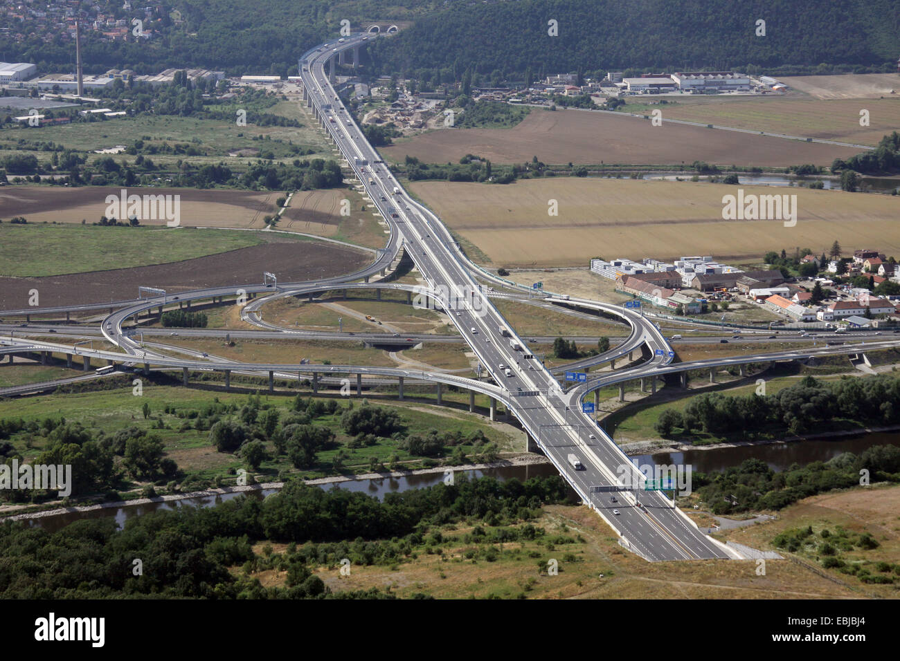 Czech Republic, transportation, travel, traffic, Prague City Orbital ...