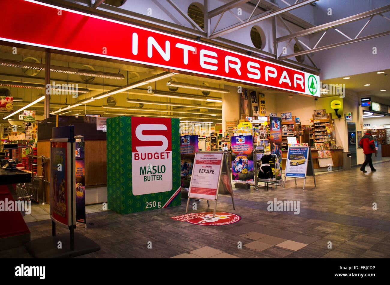 Interspar supermarket, logo, cash Stock Photo - Alamy