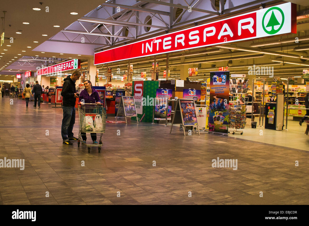 Interspar Supermarket Logo High Resolution Stock Photography and Images ...