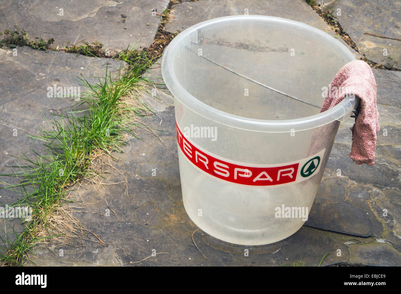 Interspar supermarket logo hi-res stock photography and images - Alamy