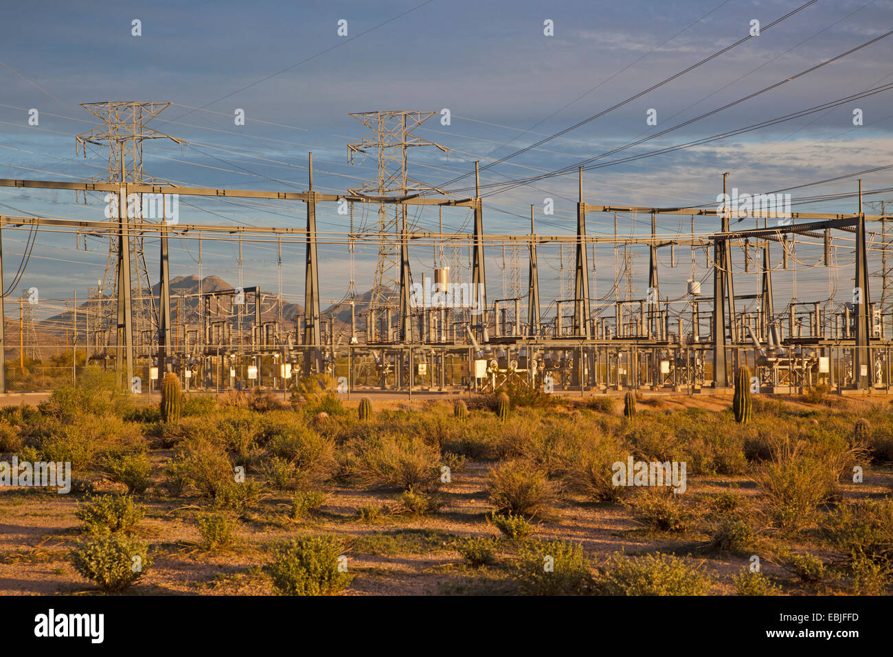 Overhead power lines in the desert hi-res stock photography and images ...