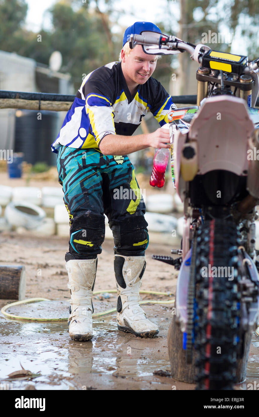 Cleaning motorcycle hi-res stock photography and images - Alamy