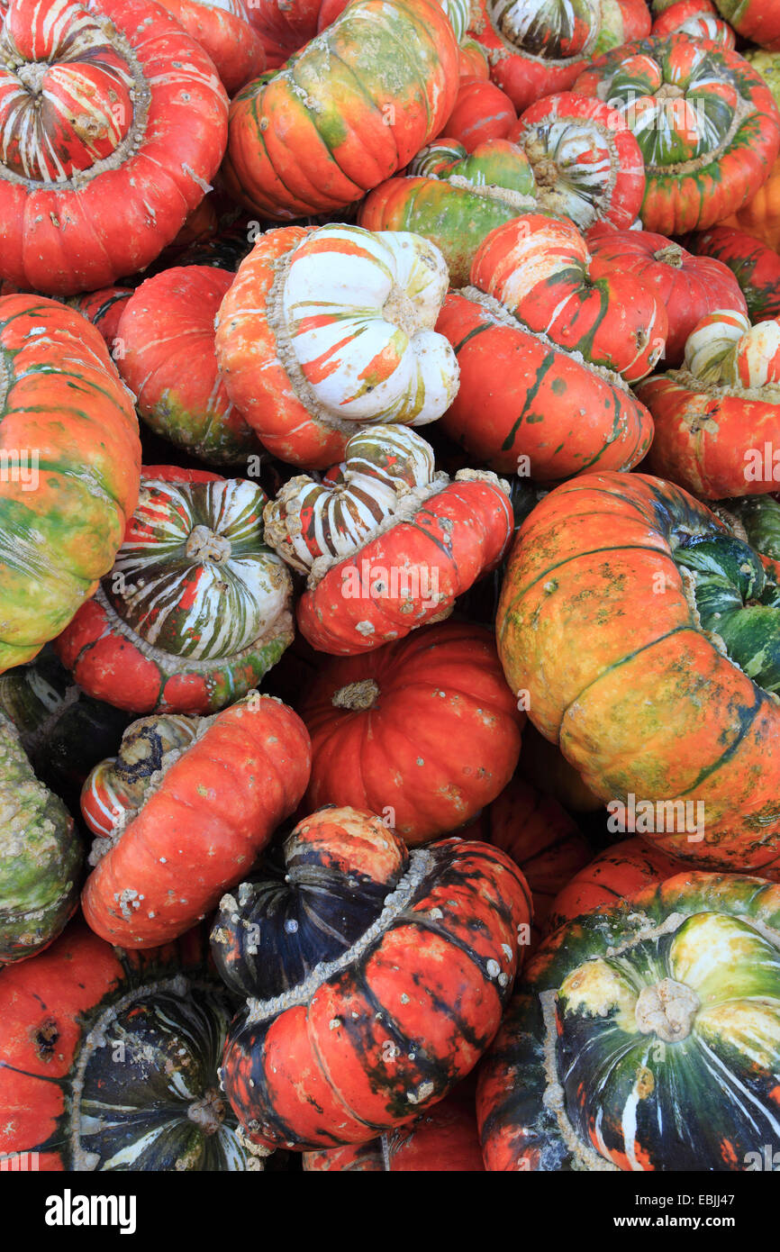 Ornamental comestible hi-res stock photography and images - Alamy