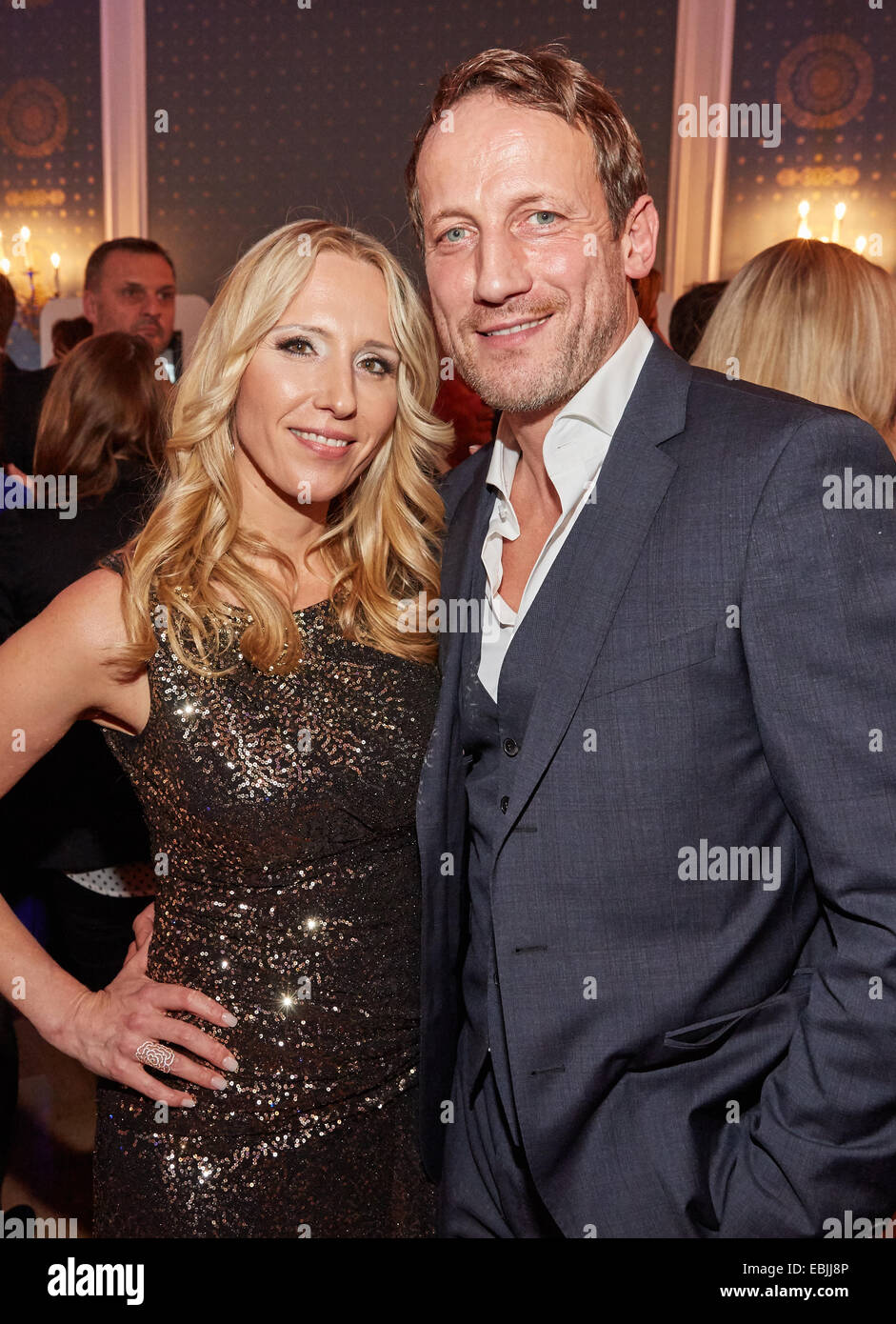 Hamburg, Germany. 01st Dec, 2014. Presentor Katja Wunderlich and actor ...