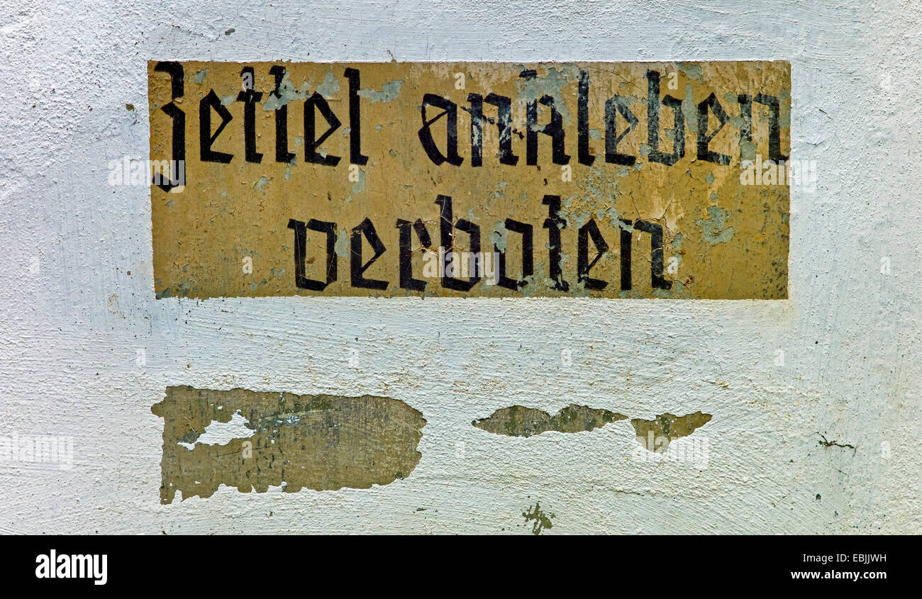 With spalling paint hi-res stock photography and images - Alamy