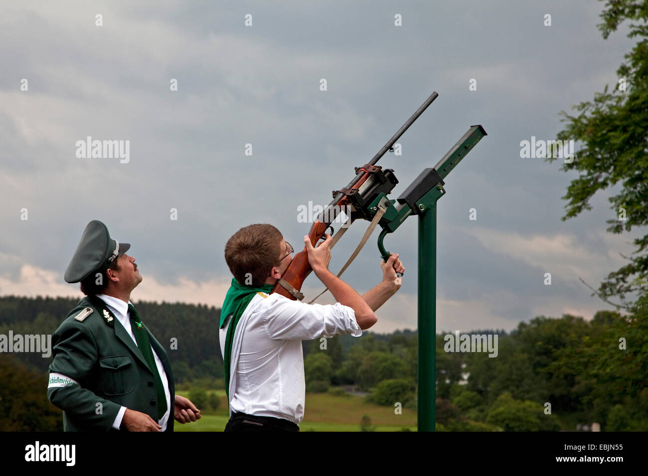 Rifleman uniform hi-res stock photography and images - Alamy