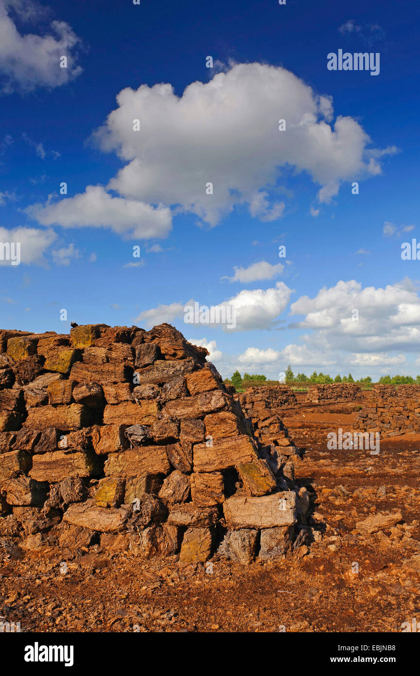 Bales of peat hi-res stock photography and images - Alamy