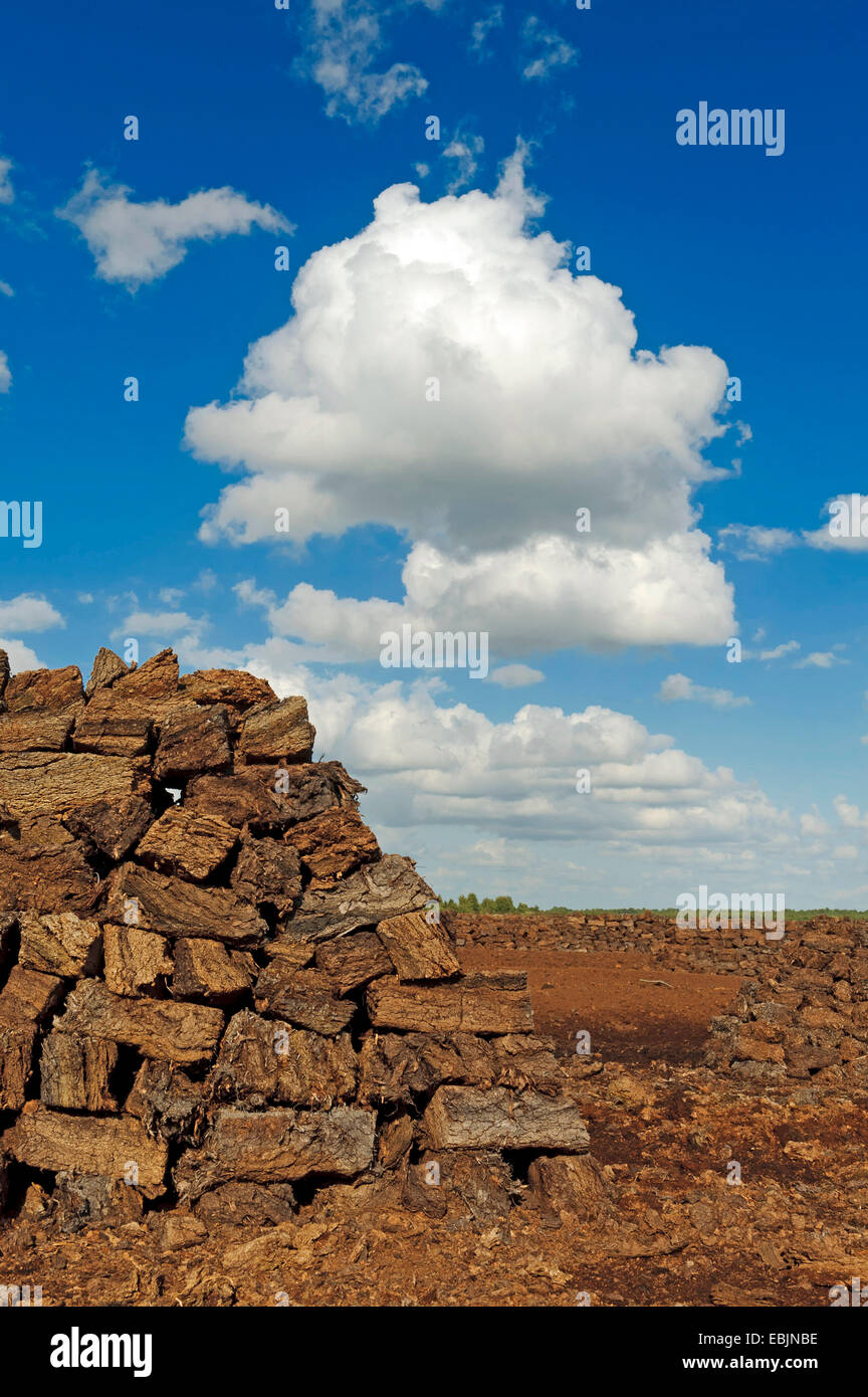 Bales of peat hi-res stock photography and images - Alamy