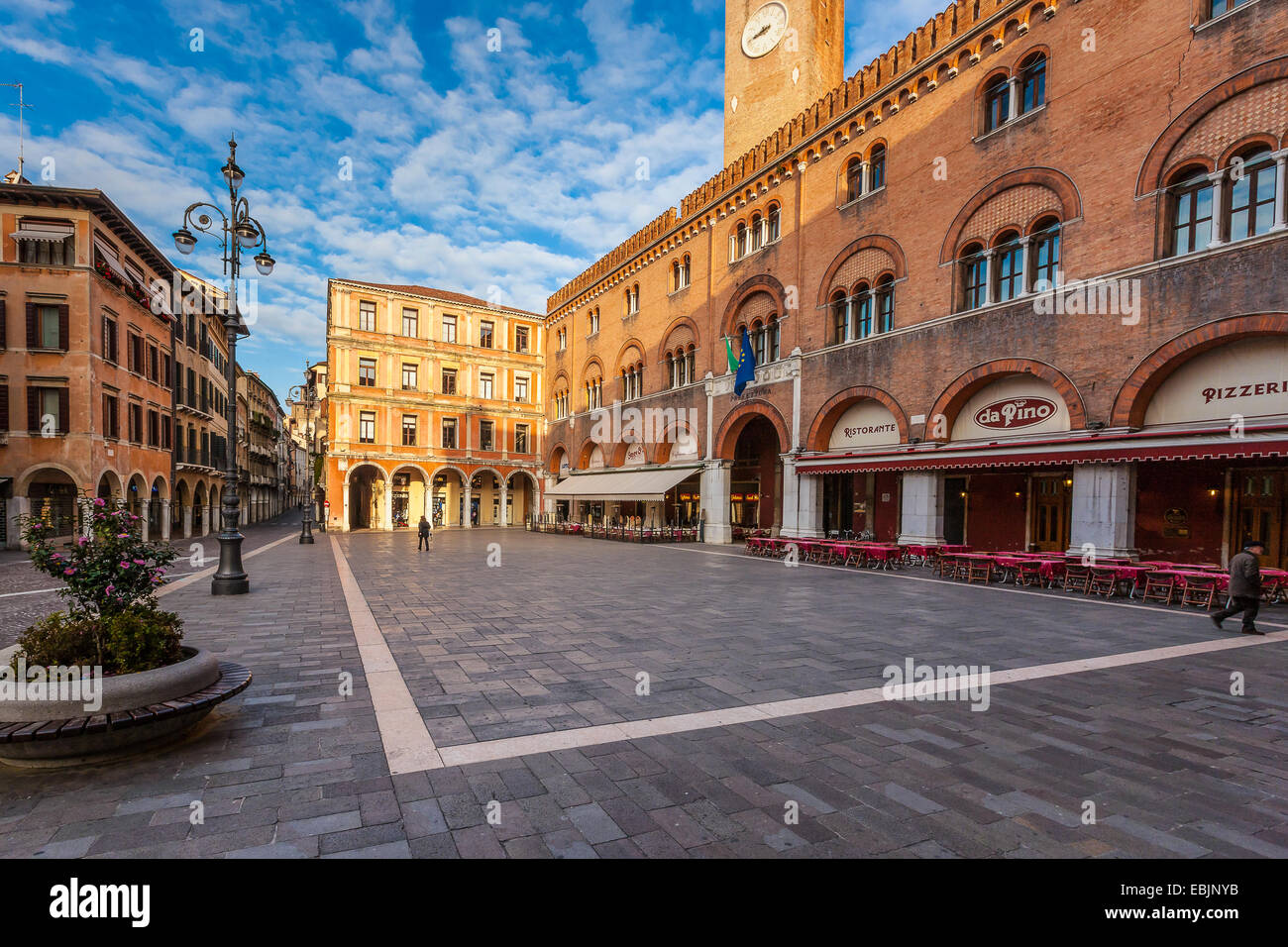 Palazzo dei trecento treviso veneto hi-res stock photography and images ...