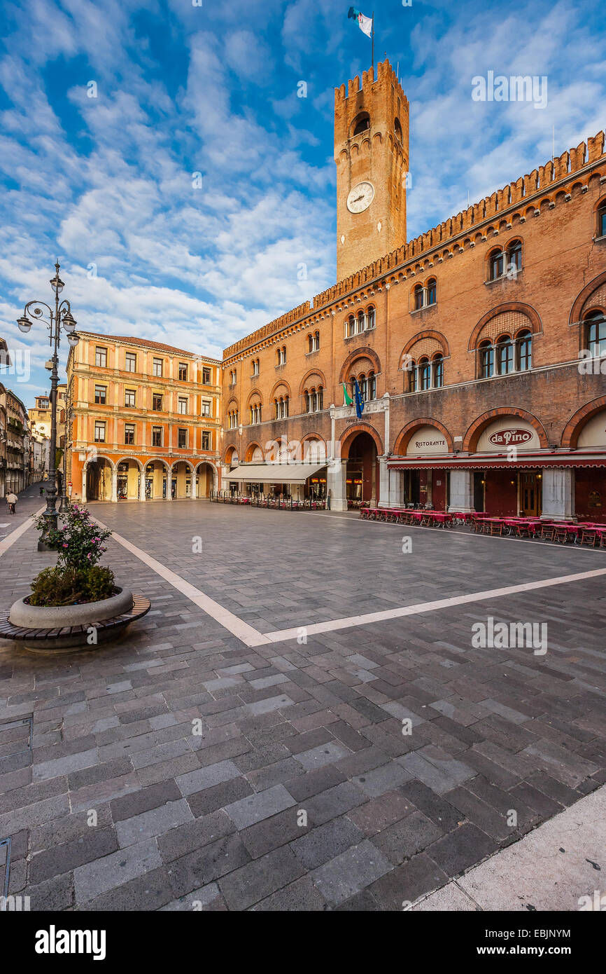 Palazzo dei trecento treviso veneto hi-res stock photography and images ...