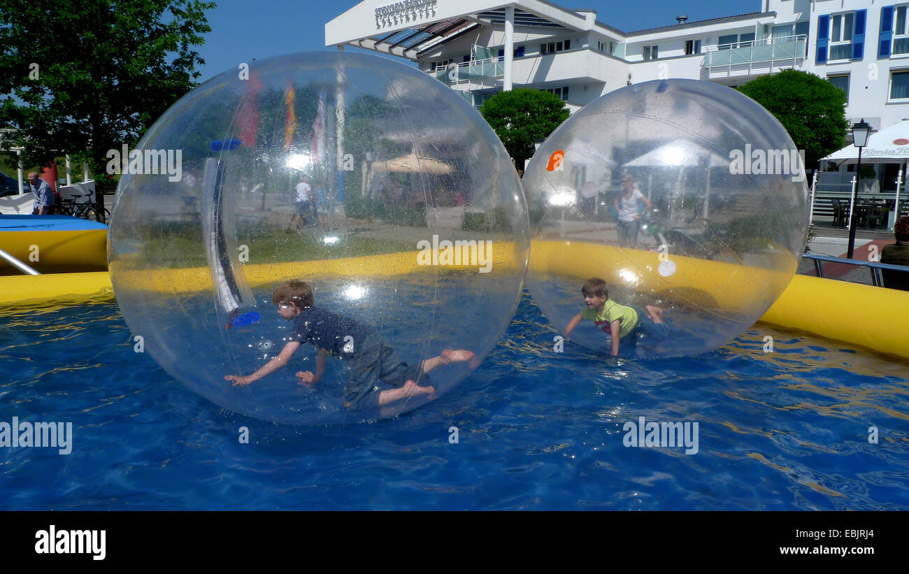 Zorb Balls High Resolution Stock Photography and Images - Alamy