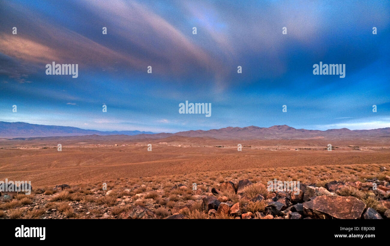 African plains landscape hi-res stock photography and images - Alamy