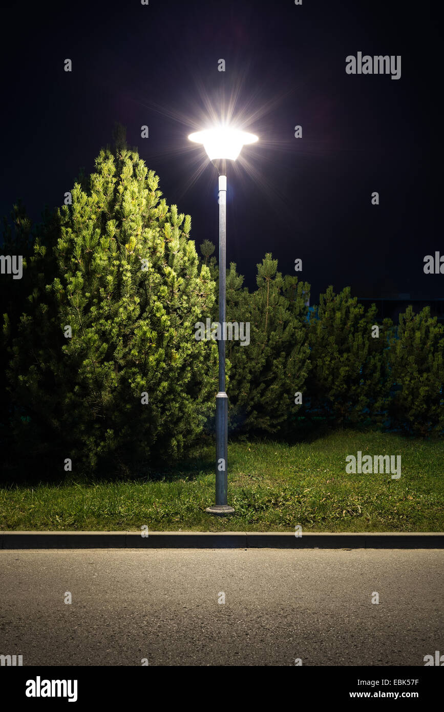 Night scene in outdoor hi-res stock photography and images - Alamy