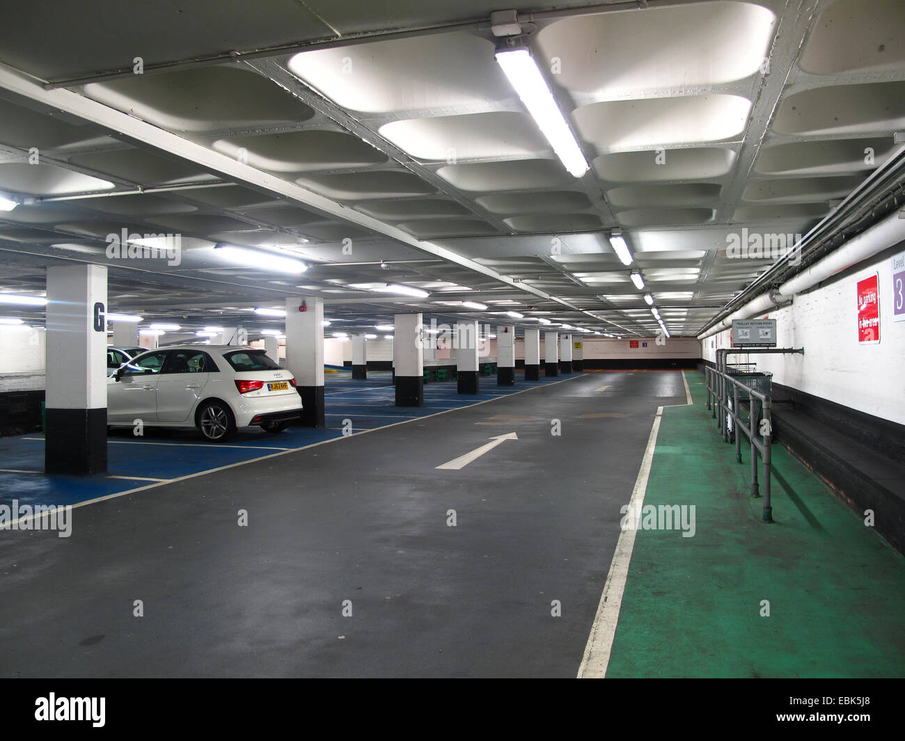 Indoor multi-storey car park Stock Photo - Alamy