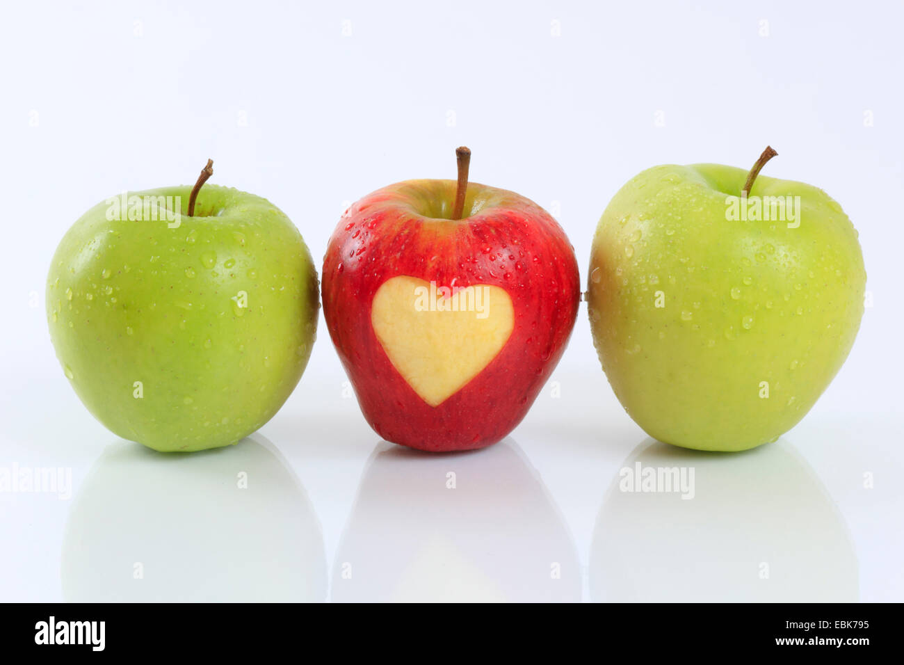 Red heart symbols hi-res stock photography and images - Alamy
