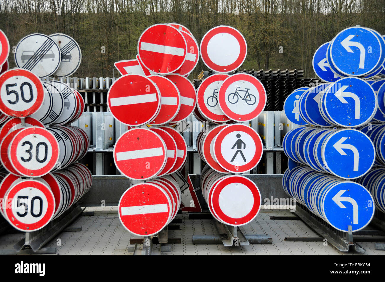 Germany traffic signs hi-res stock photography and images - Alamy