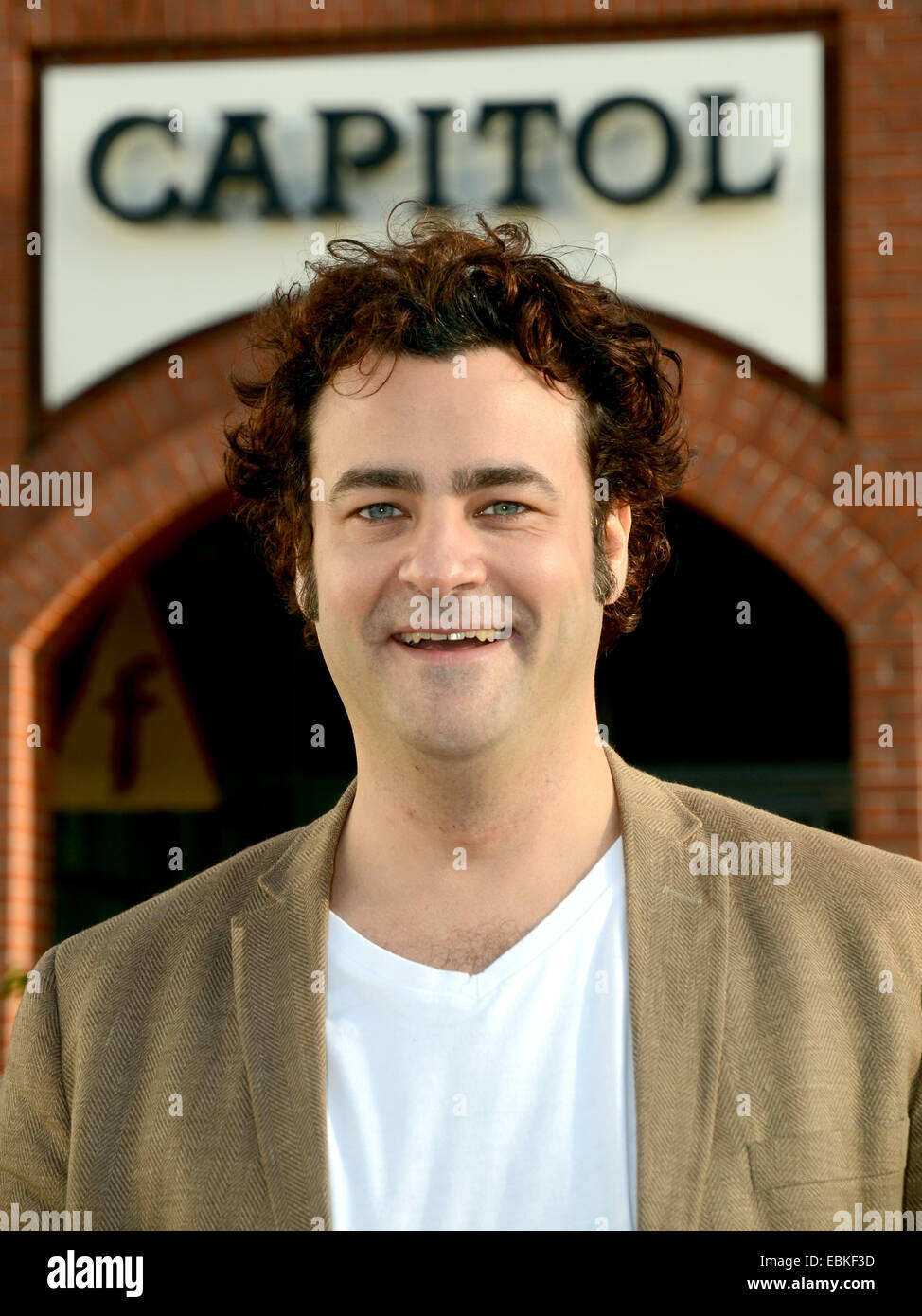 Shrek the musical broadway hi-res stock photography and images - Alamy