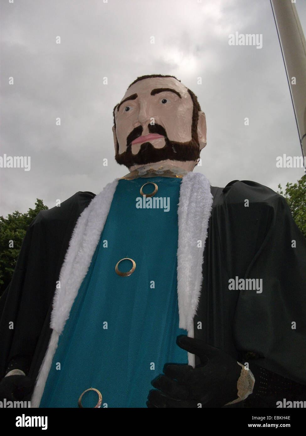 Mid-summer solstice parade of giants in Chester City Stock Photo - Alamy