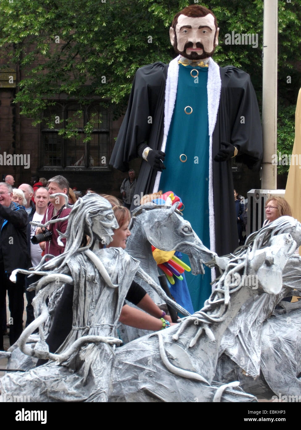 Mid-summer solstice parade of giants in Chester City Stock Photo - Alamy