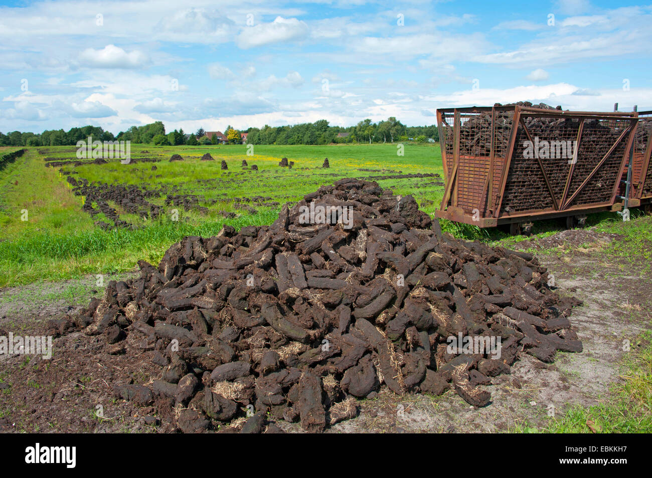 Traditional turf cutting hi-res stock photography and images - Alamy
