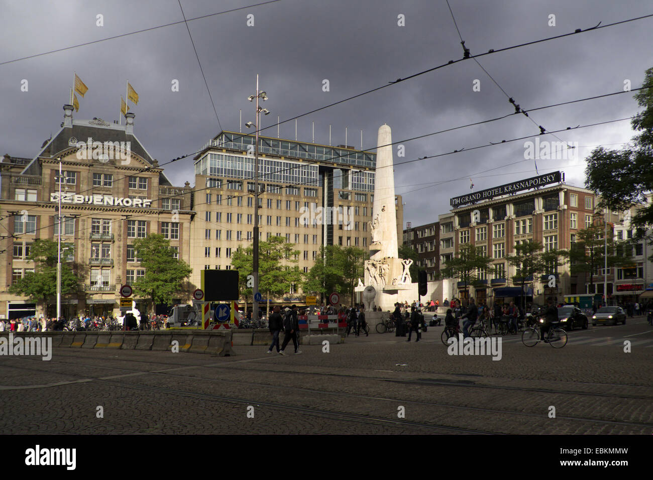 National Monument Dam Square High Resolution Stock Photography and ...