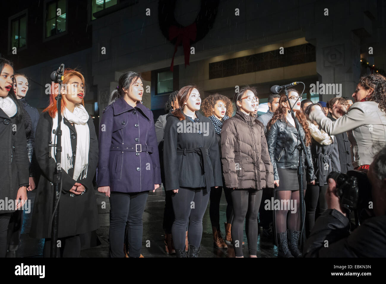 Chorus girls chorus girls hi-res stock photography and images - Alamy