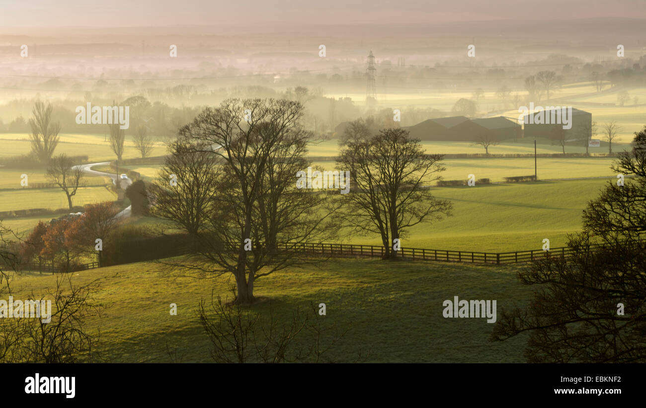 Sunset over the vale of York from Crayke village in north Yorkshire ...
