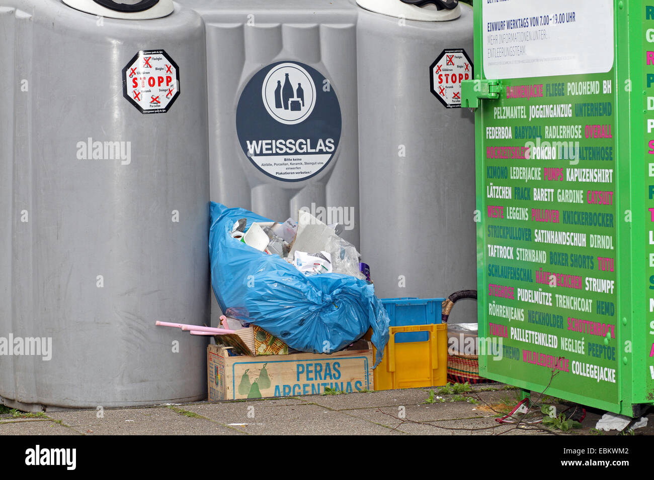 Domestic garbage hi-res stock photography and images - Alamy