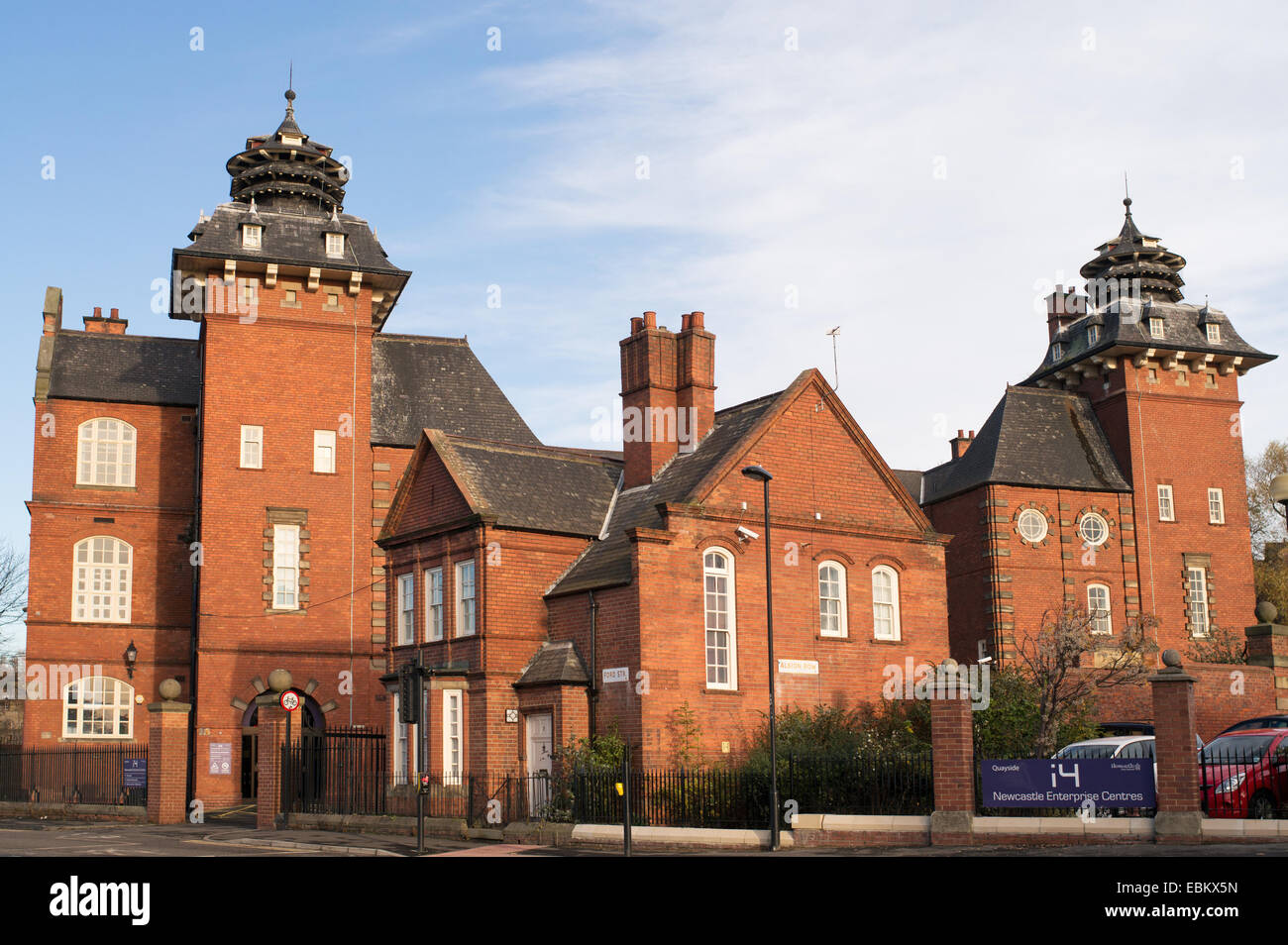 Victorian school building hi-res stock photography and images - Alamy