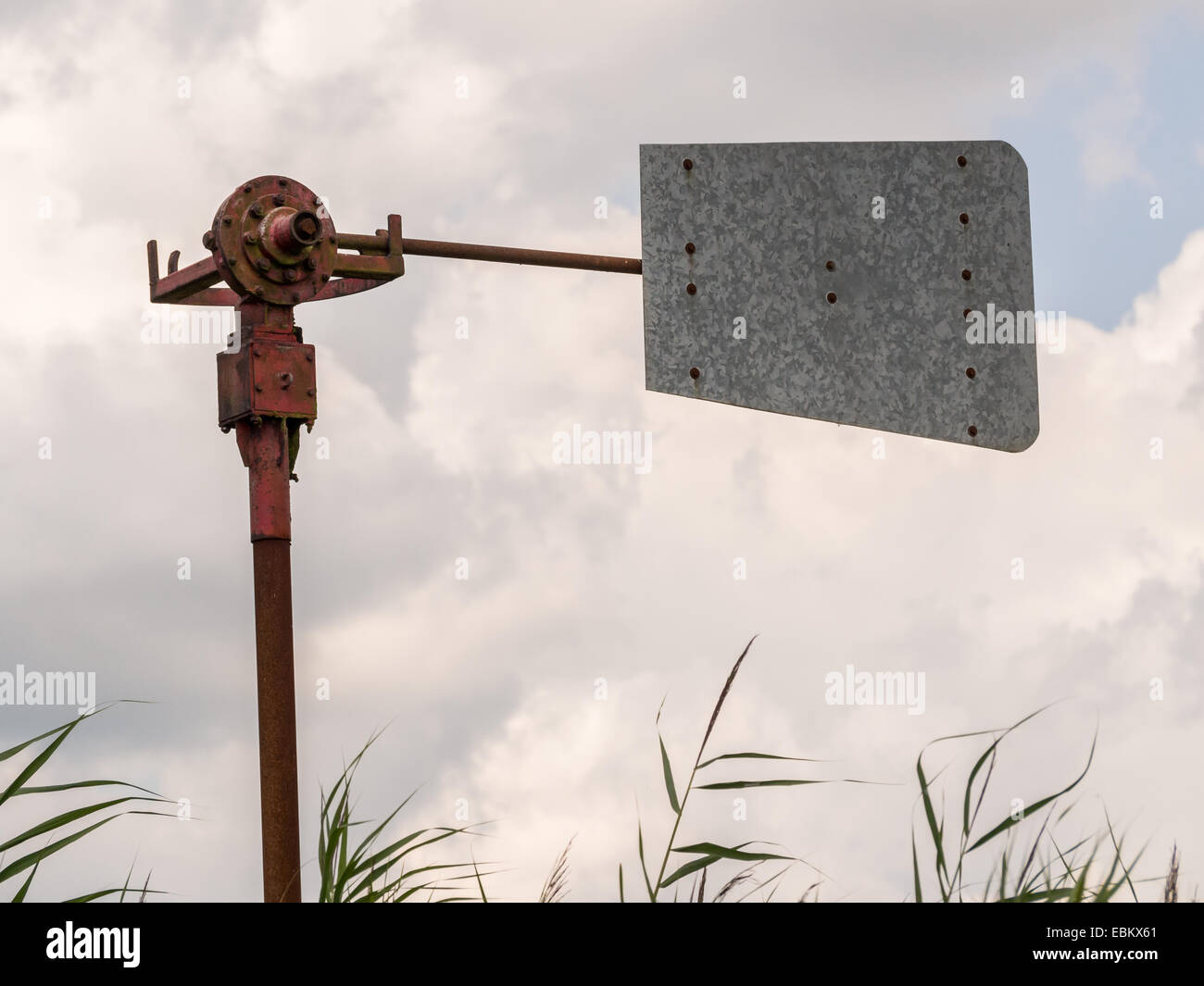 Broken windmill hi-res stock photography and images - Alamy