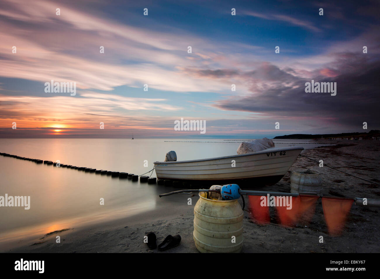 Spur dikes hi-res stock photography and images - Alamy