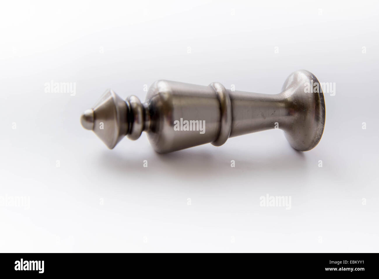 Fallen king hi-res stock photography and images - Alamy