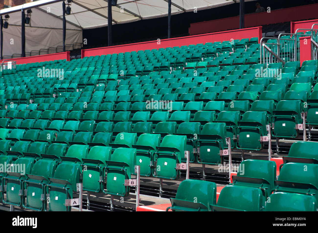 Stepped seating theatre hi-res stock photography and images - Alamy