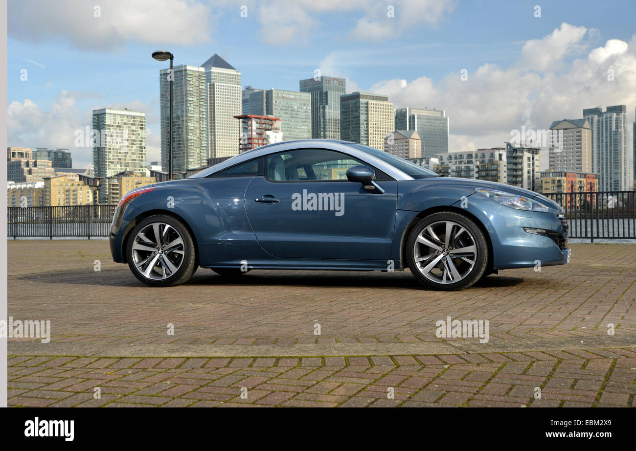 2013 Peugeot RCZ coupe sports car Stock Photo - Alamy