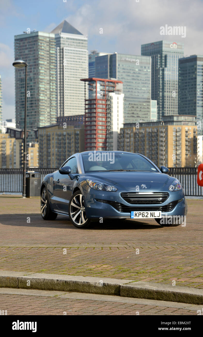 2013 Peugeot RCZ coupe sports car Stock Photo - Alamy