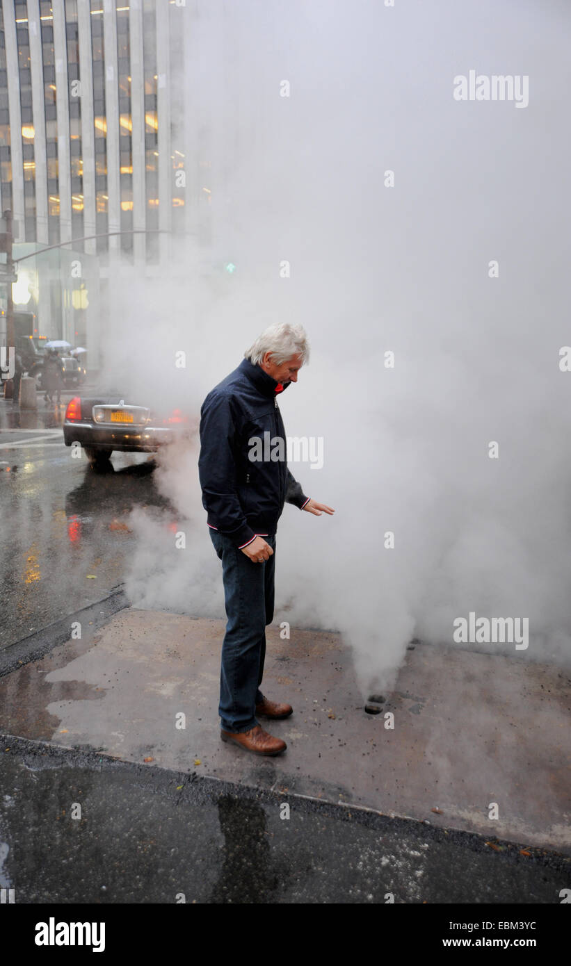 Steamy new york hi-res stock photography and images - Alamy