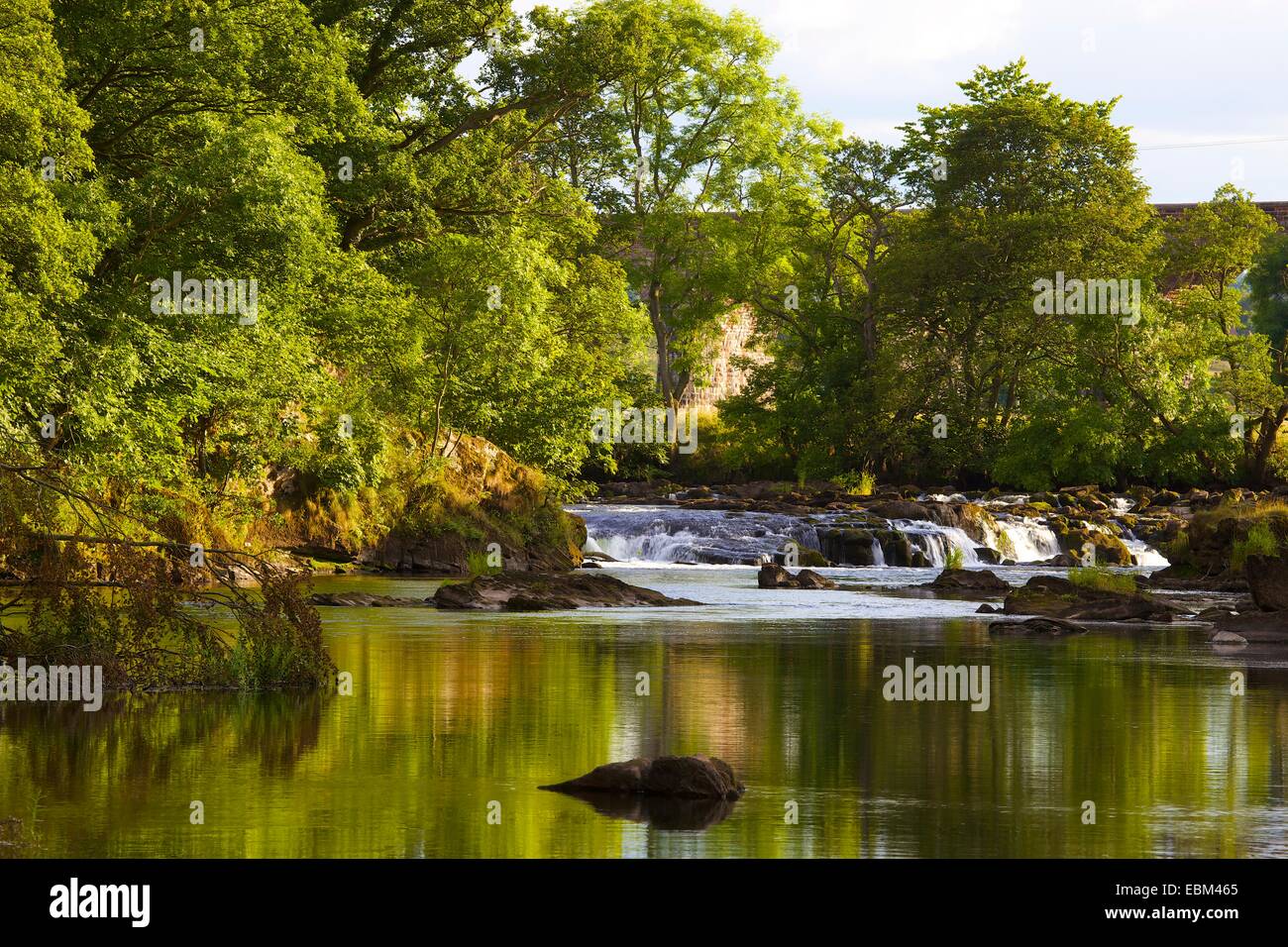 Arches weir hi-res stock photography and images - Alamy