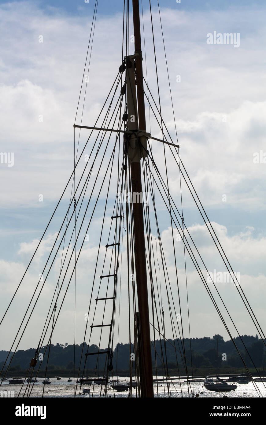 Boat mast hi-res stock photography and images - Alamy