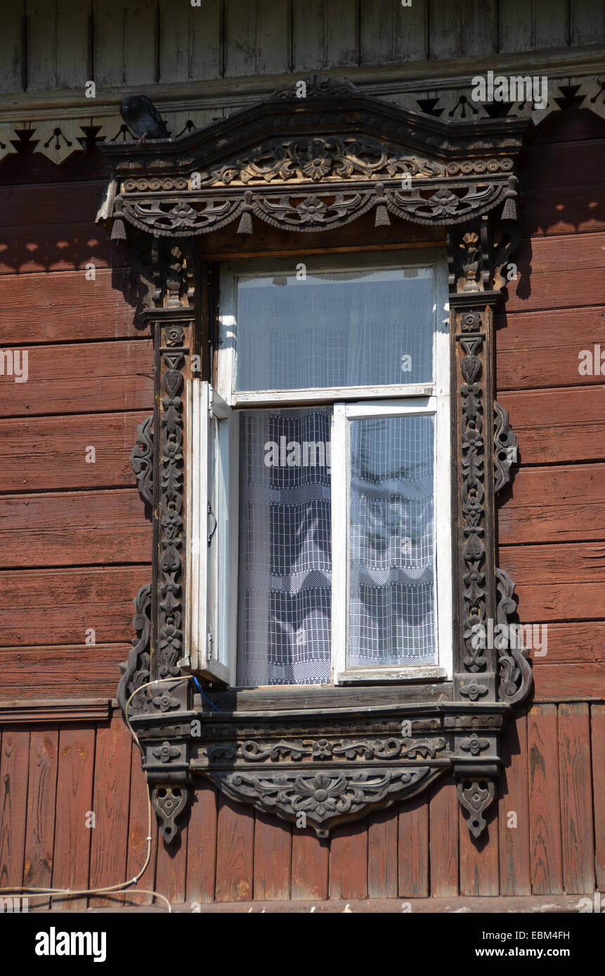 Detail of a wooden isba in Suzdal, Russia Stock Photo - Alamy