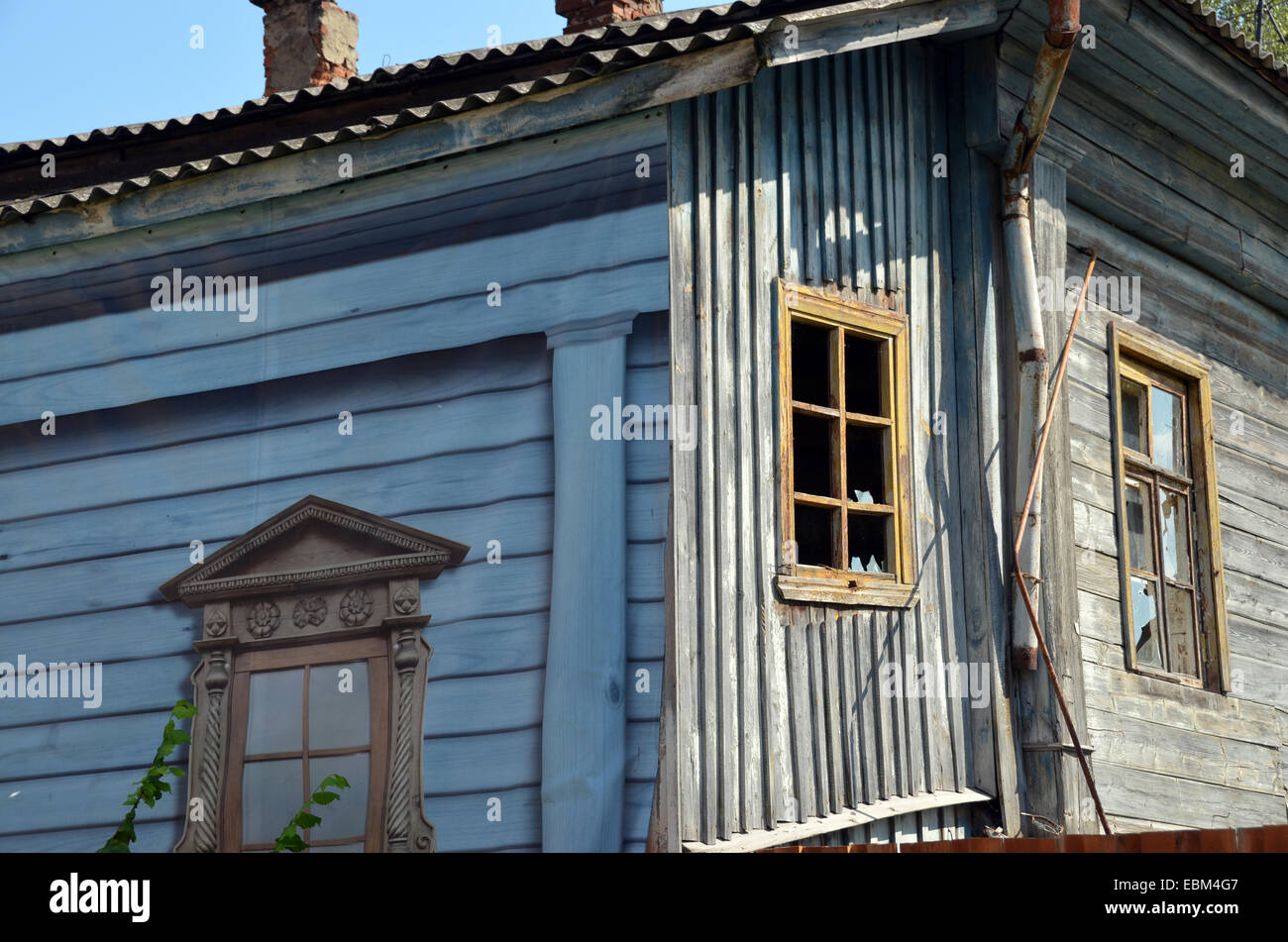 Detail of a wooden isba in Suzdal, Russia Stock Photo - Alamy