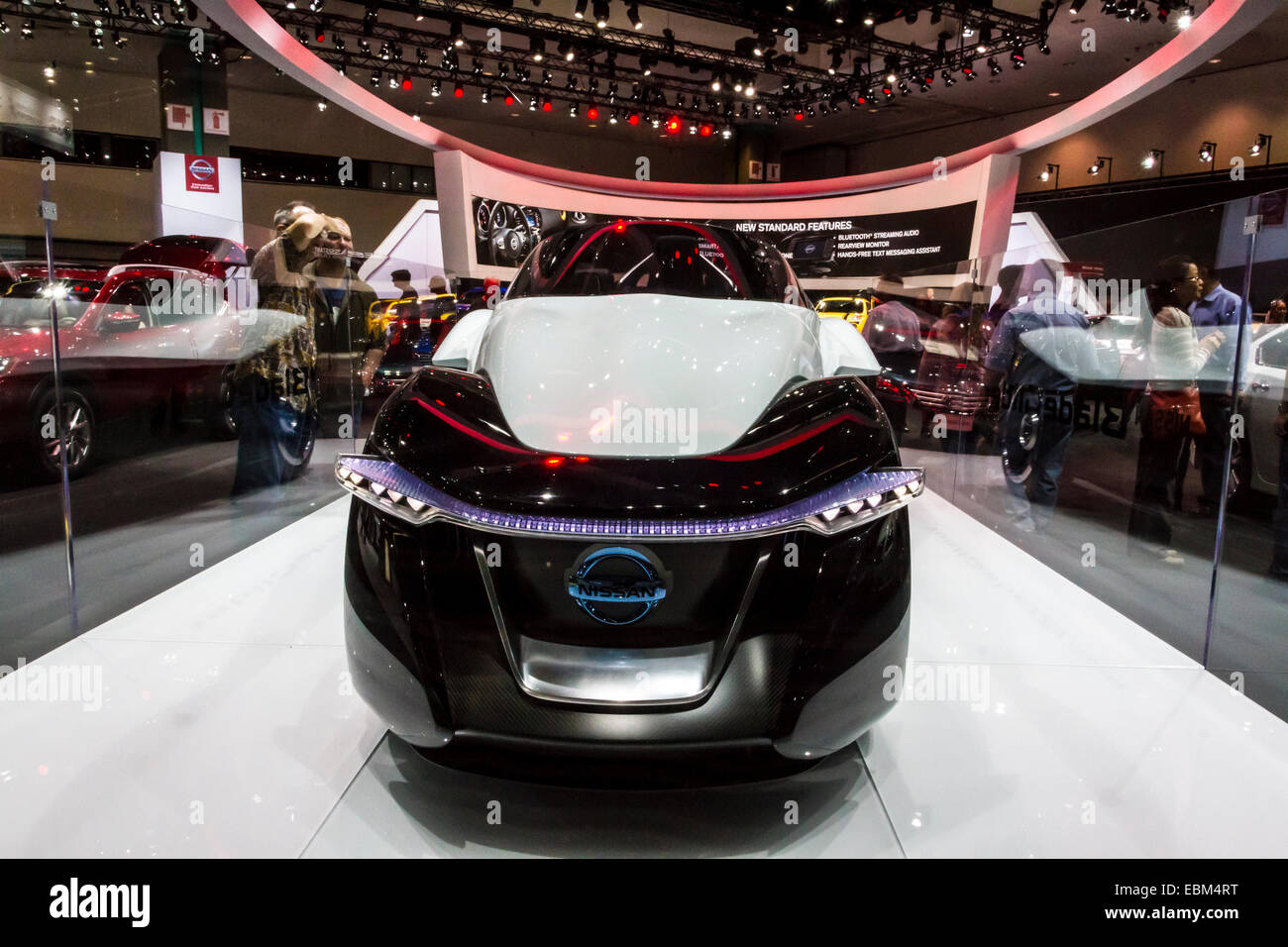 The Nissan Blade Glider all electric concept car at the 2014 Los ...