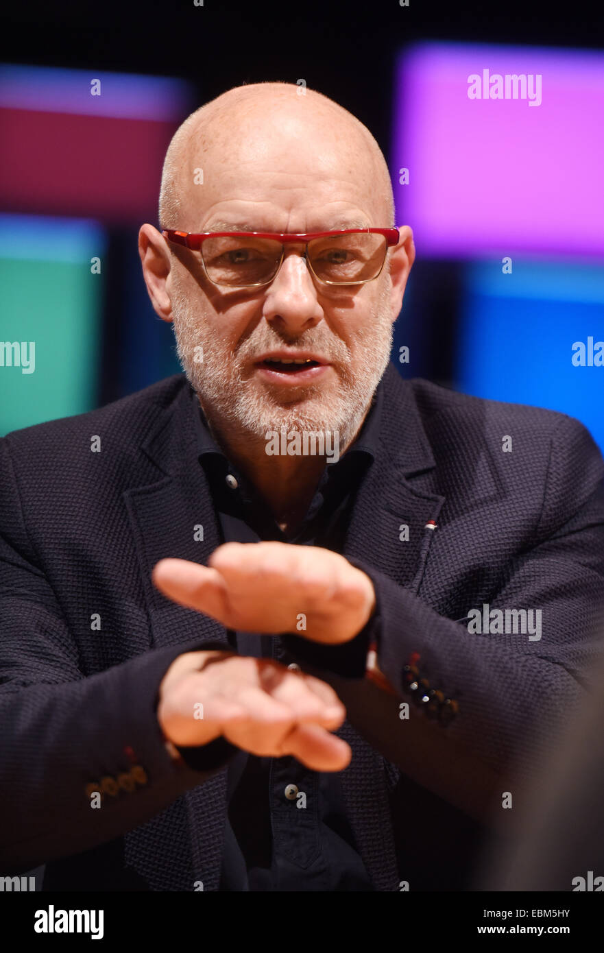 Brian eno 2014 hi-res stock photography and images - Alamy