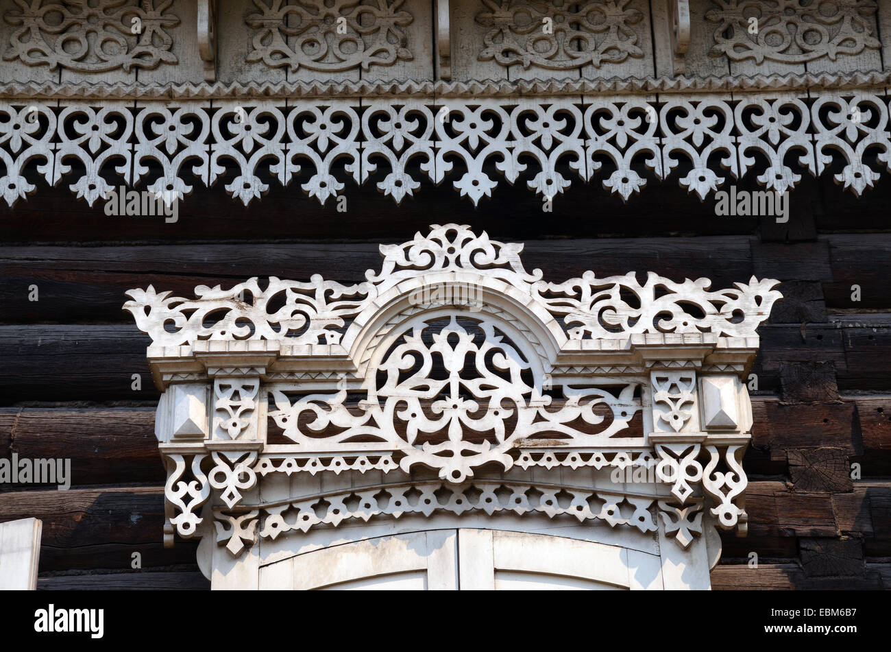 Siberian building hi-res stock photography and images - Alamy