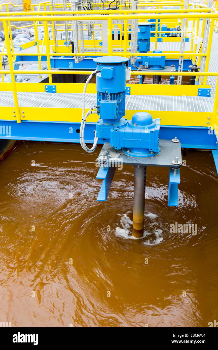 Flotation process hi-res stock photography and images - Alamy