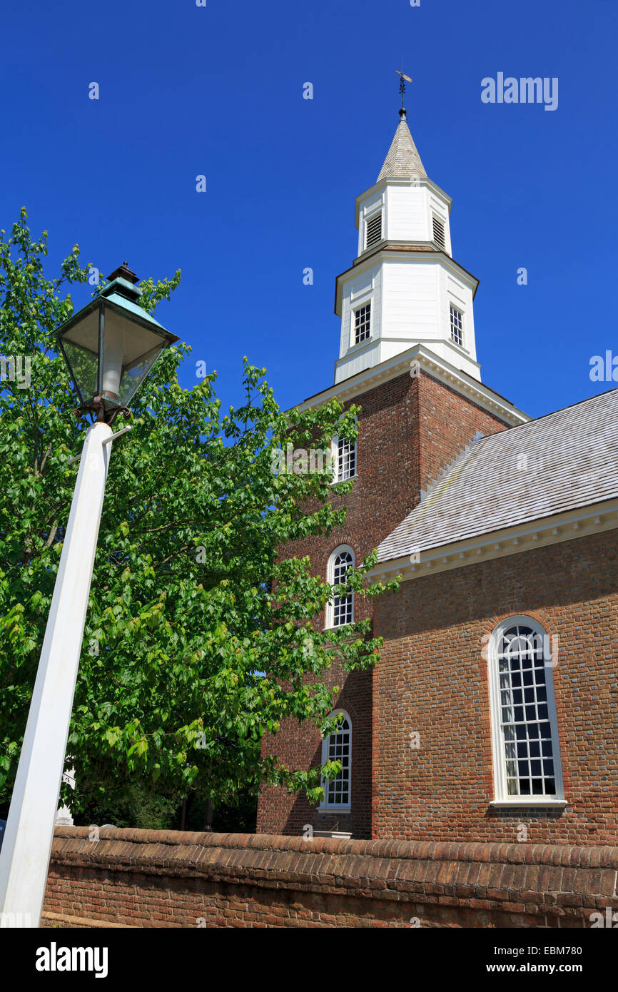 Bruton parish church hi-res stock photography and images - Alamy