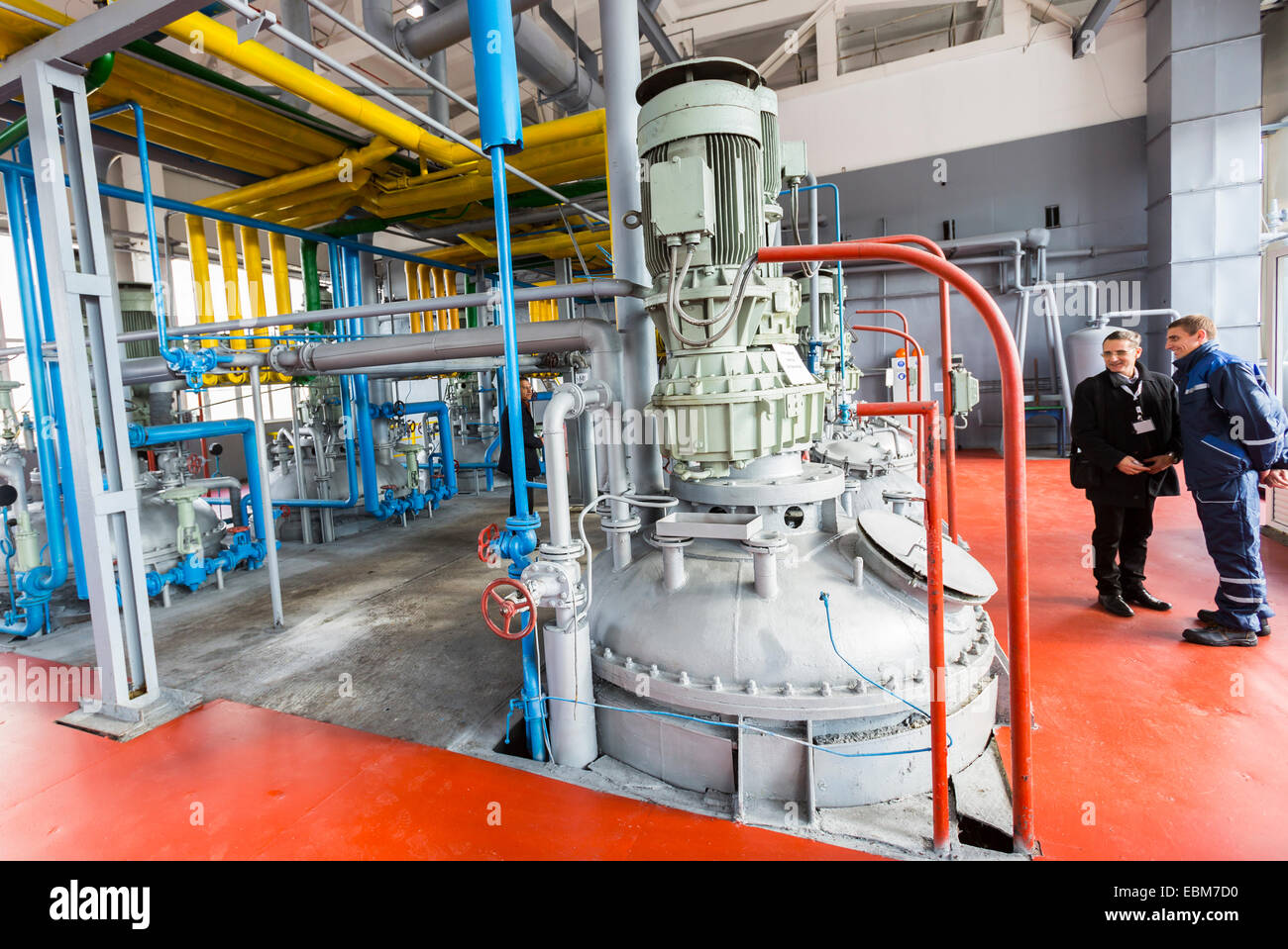 Refinery pipelines inside oil gas hi-res stock photography and images ...