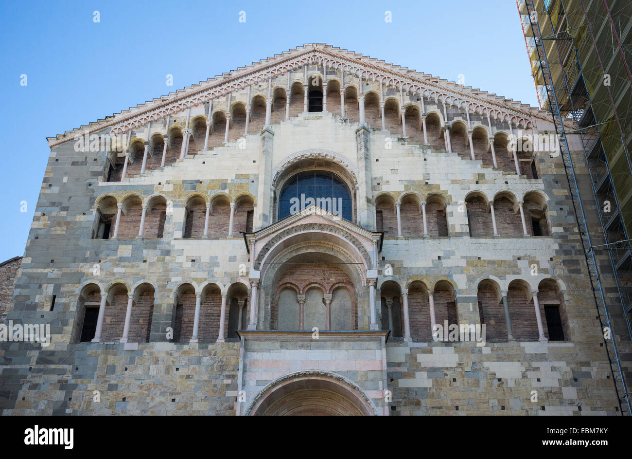 Parma, the basilica cathedral facade Stock Photo - Alamy