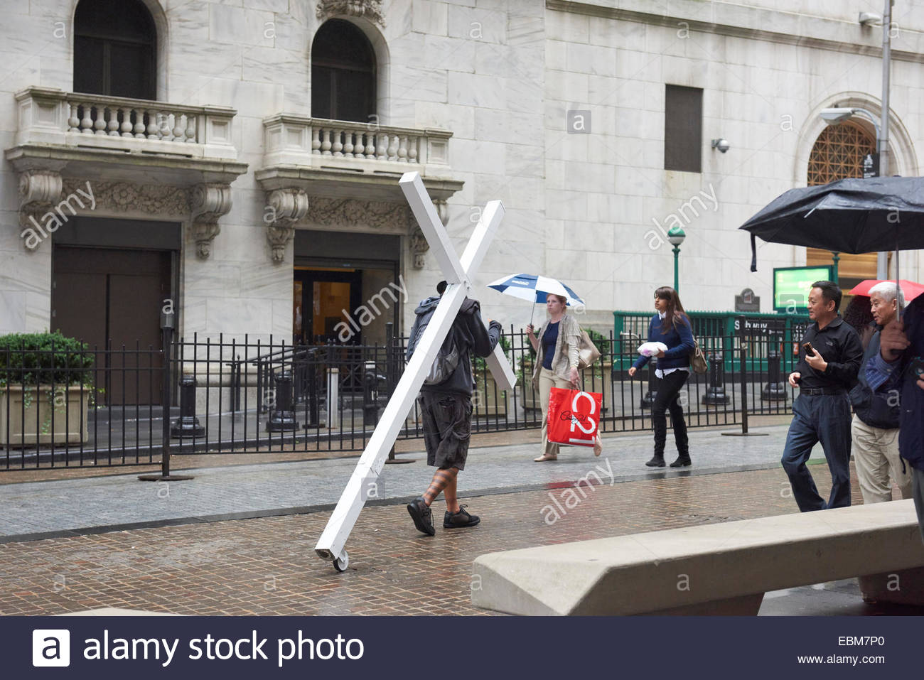 Man Carrying A Cross High Resolution Stock Photography and Images - Alamy